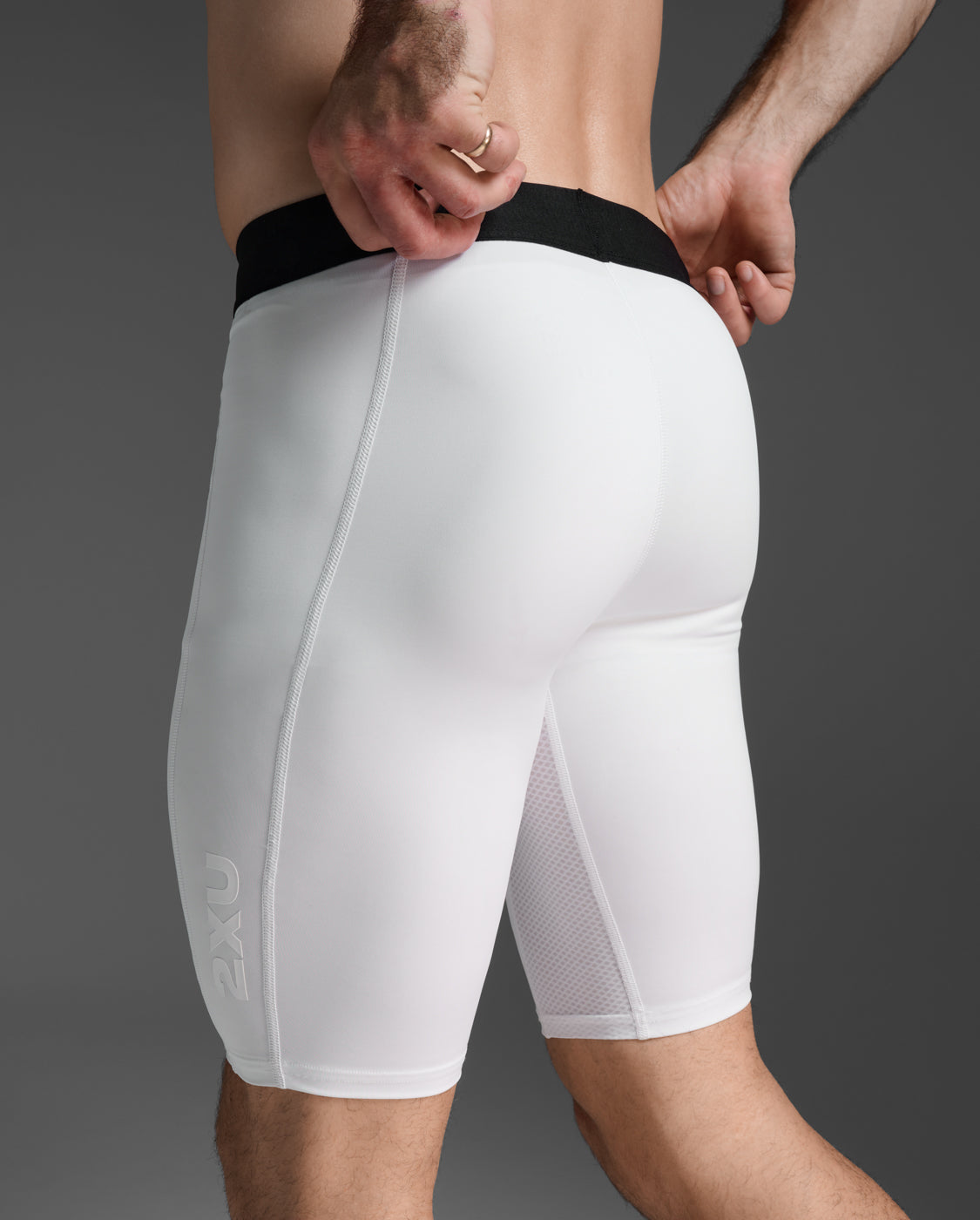 Base Layer Compression Shorts – 2XU