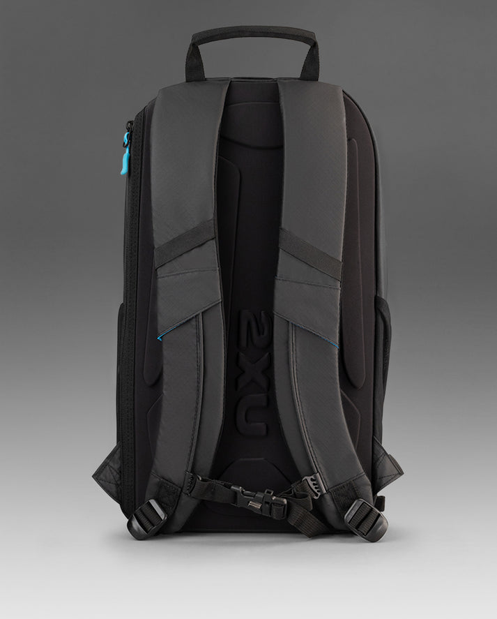 Commute Backpack – 2XU